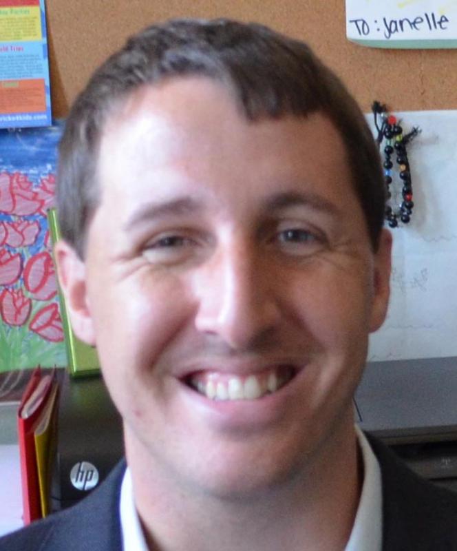 2013 Hawkinson Scholars - Hawkinson Fund for Peace & Justice